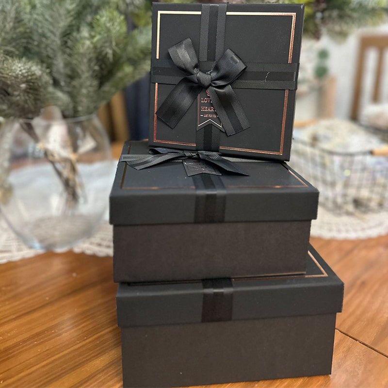 Set of 3 holiday gift boxes OEM 00769 – ყიდვა ყველაზე იაფად ან განვადებით